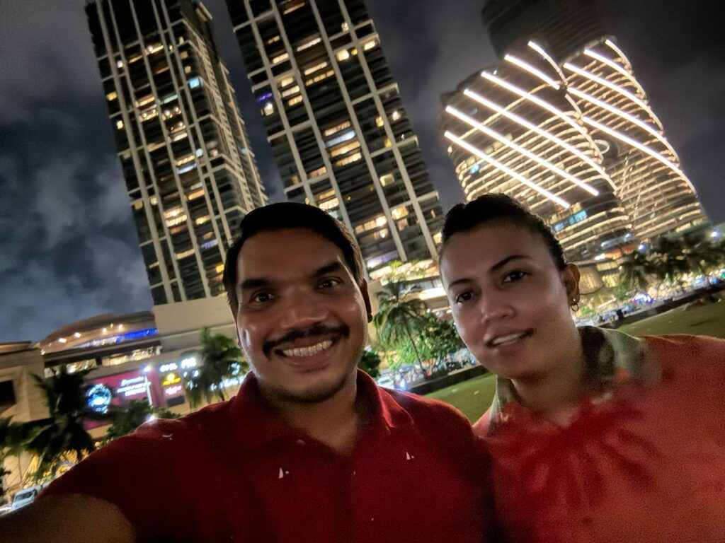 වයිෆ්ගෙ බර්ත්ඩේ එක සමරන්න නාමල් ගෝල්ෆේස් ඇවිල්ලා – CEYLONWIRE