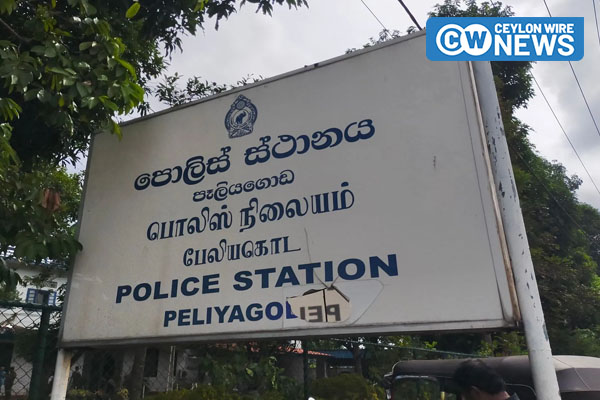 පොලිසිය ඇතුළේ දෙවැනි කසාදයේ සැමියා බිරියගේ අනියම් සැමියාගේ බෙල්ල කපයි – CEYLONWIRE