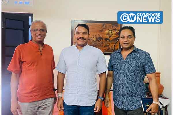 සහාය ඉල්ලන්න නාමල් සුමන්තිරන් හමුවෙයි – CEYLONWIRE