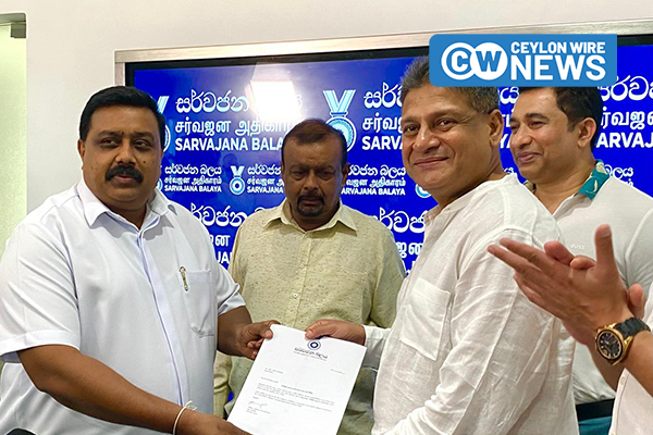 එස්.එම්. ලොක්කාගේ පිටිපස්සෙන් ඇවිත් එස්.එම් පොඩ්ඩාත් දිලිත්ට කොක්ක ගහයි – CEYLONWIRE