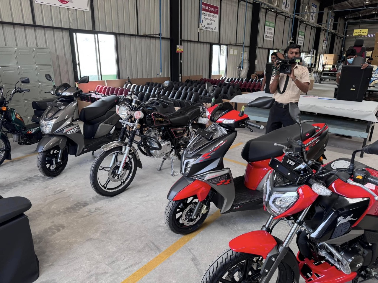 මේවා හදන්නේ ලංකාවේ කියල දැනගෙන හිටියද? – CEYLONWIRE