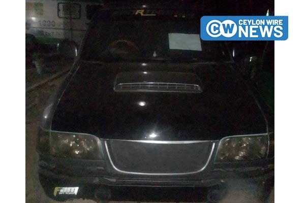 පූට්ටු කරපු වාහනයක් රඹුක්කනින් අල්ලයි – CEYLONWIRE