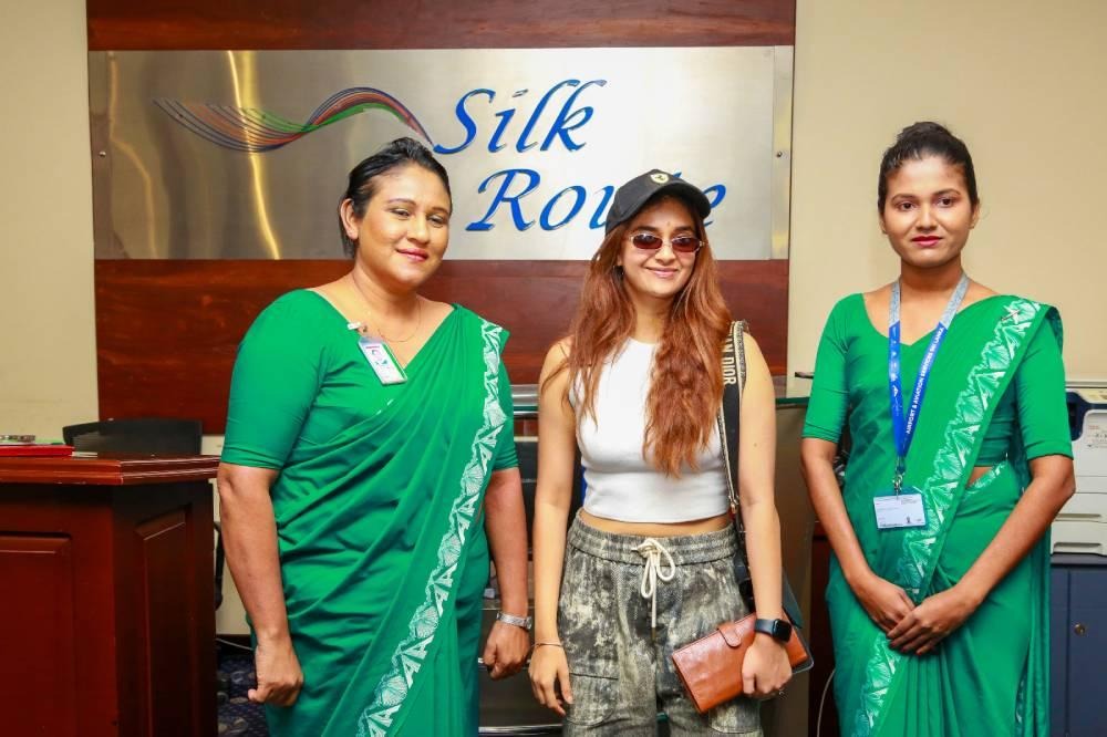 කීර්ති සුරේෂ් ලංකාවට එයි – CEYLONWIRE