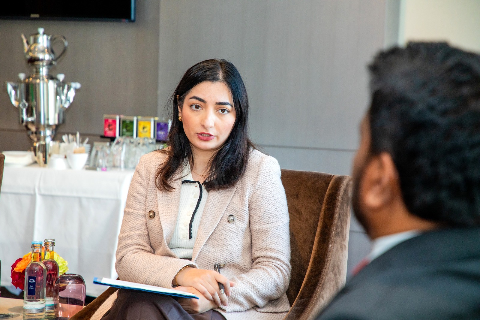 ජනපති අලබලිව මුණගැහෙයි – CEYLONWIRE